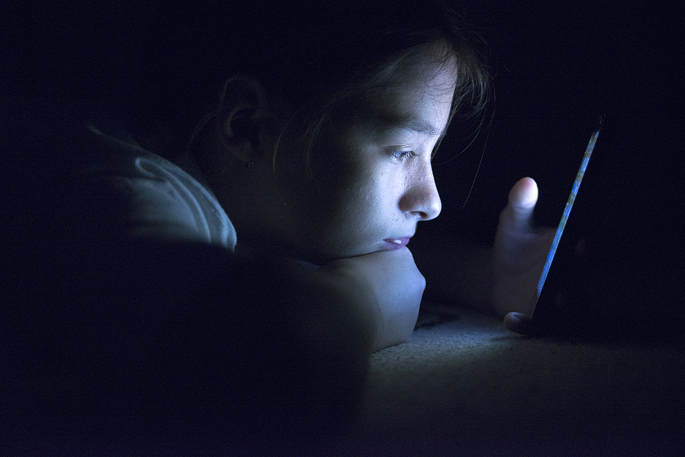 Compulsive internet use by teens linked to emotional issues: study ...