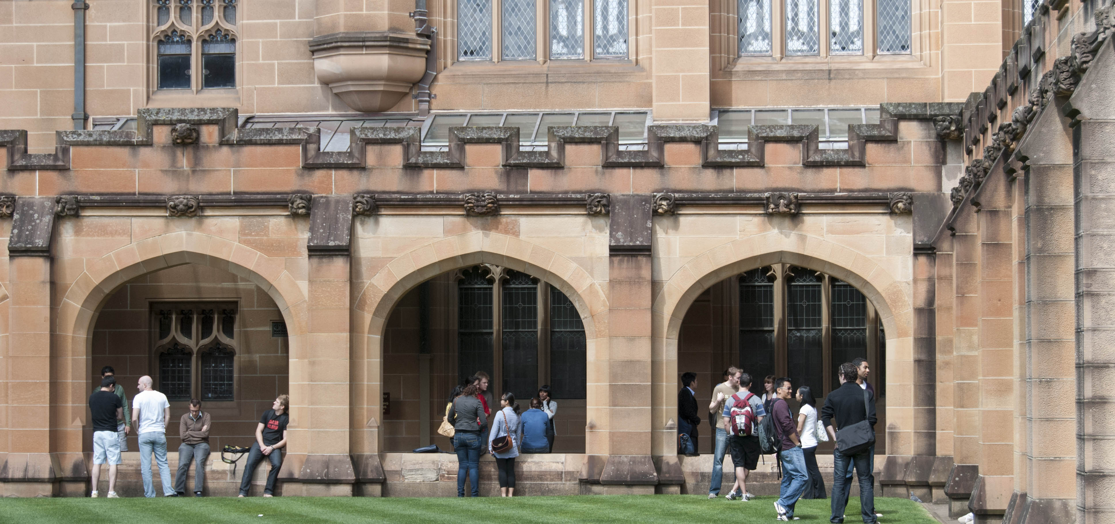 5 top tips to succeed in your first year of university - The University ...
