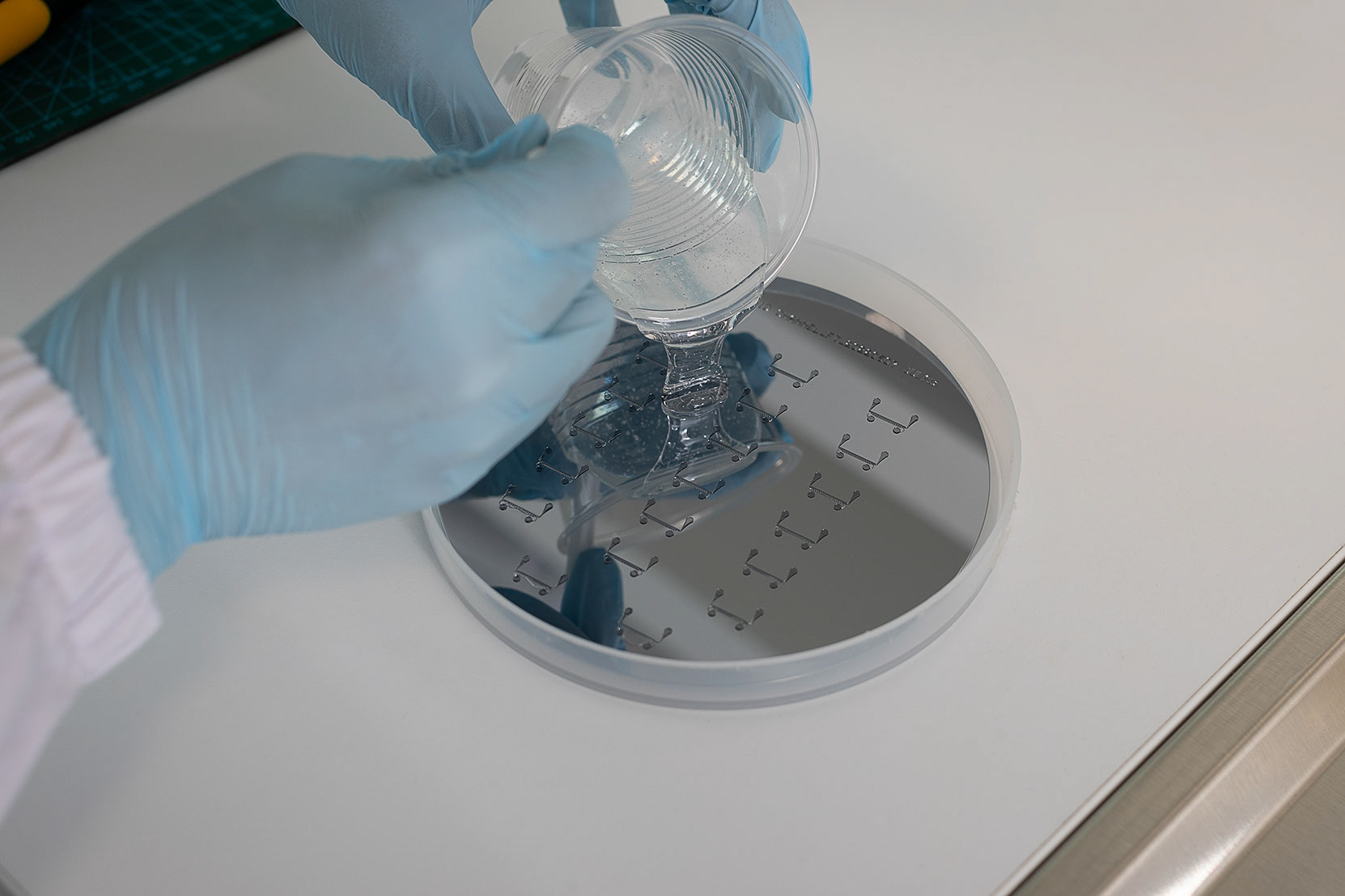 Micro-device could pick up early signs of heart attack or stroke - The ...