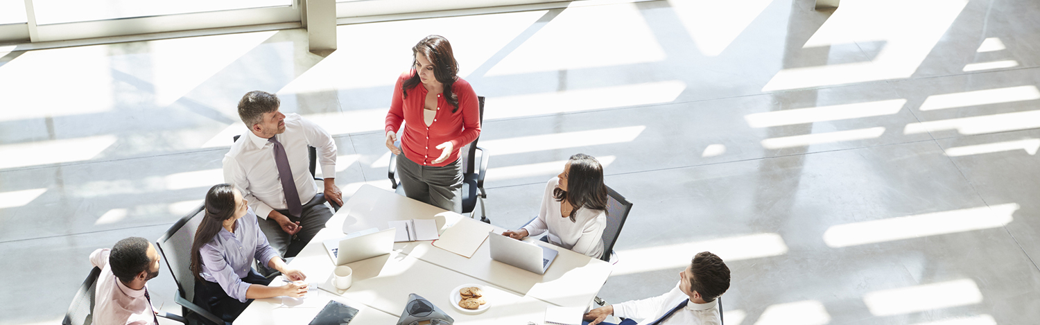 How a gender-balanced management team improves company performance ...