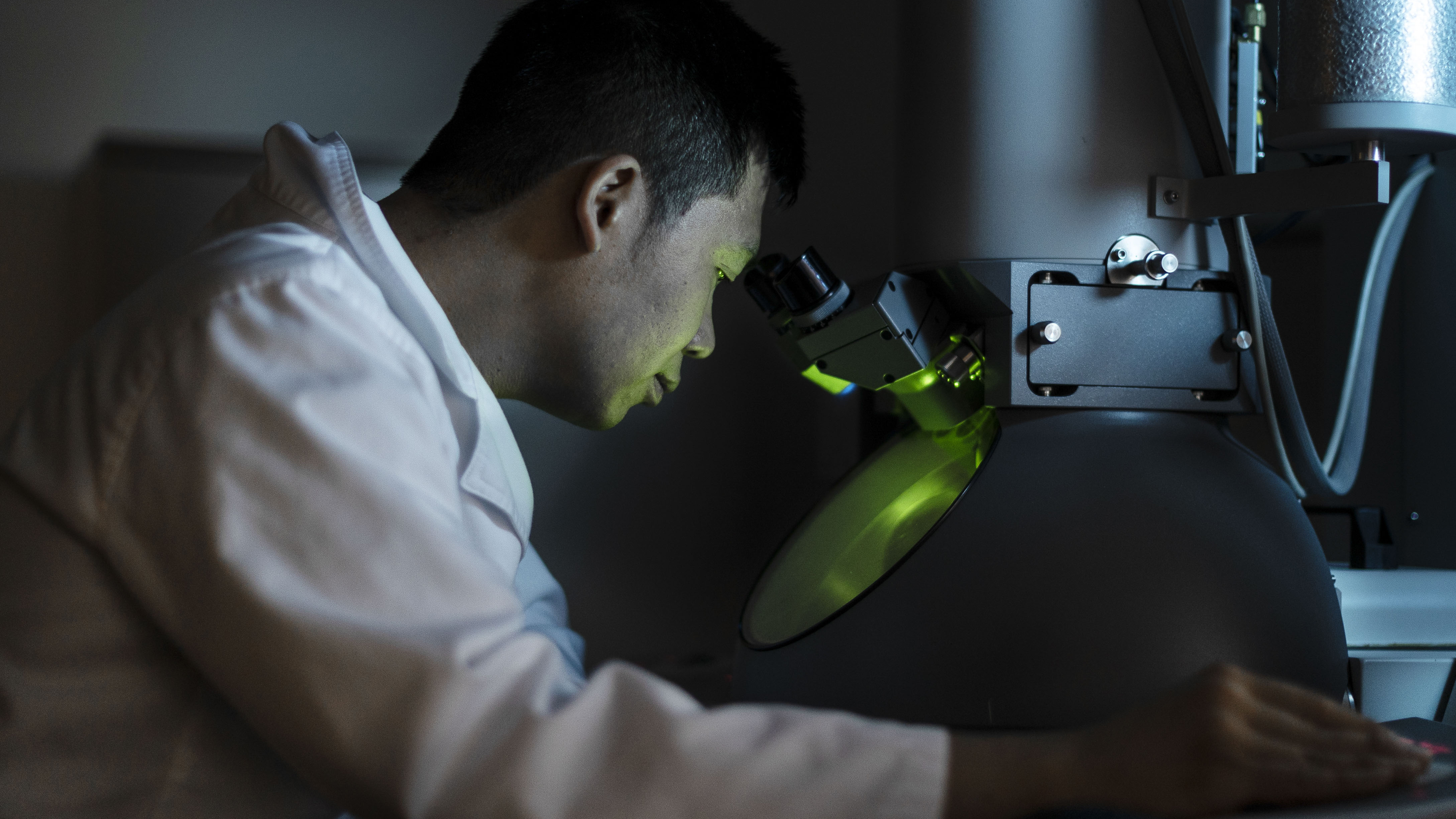 'Velcro' DNA origami helps build nanorobotic Meccano - The University ...