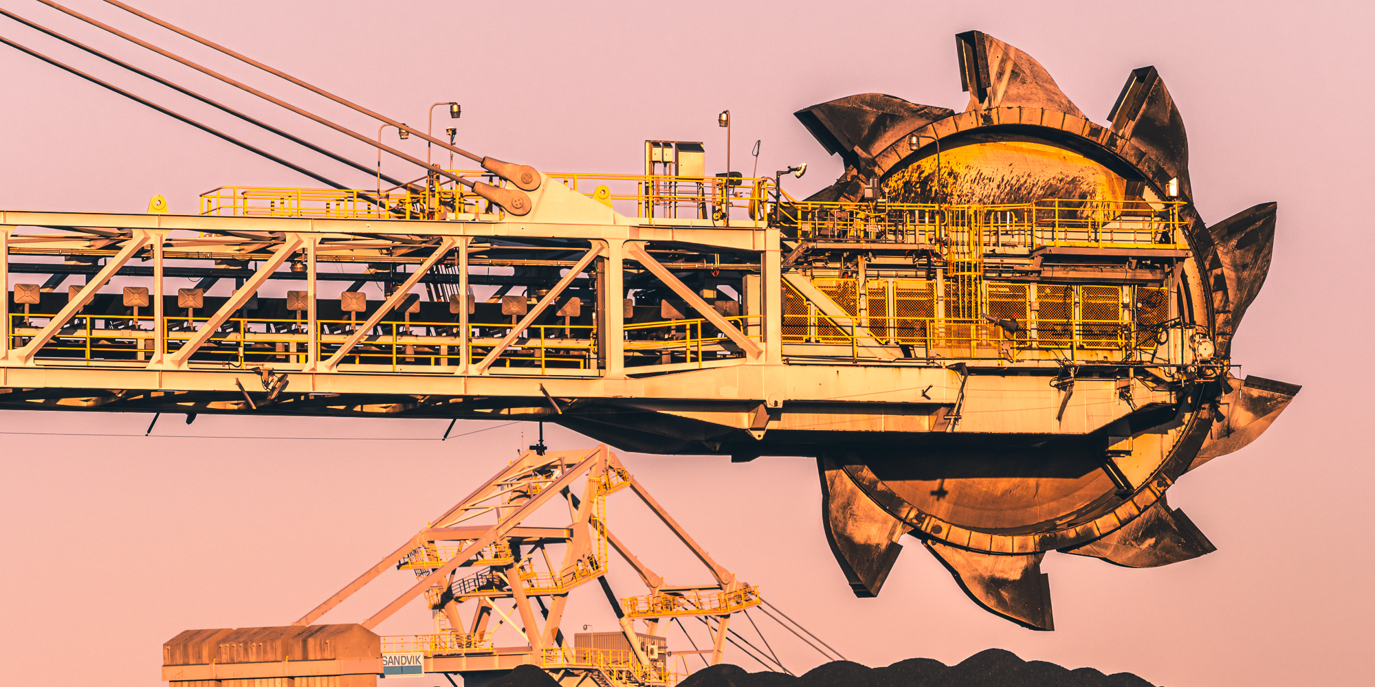 From denial to delay: moving beyond Australia’s fossil fuel addiction ...
