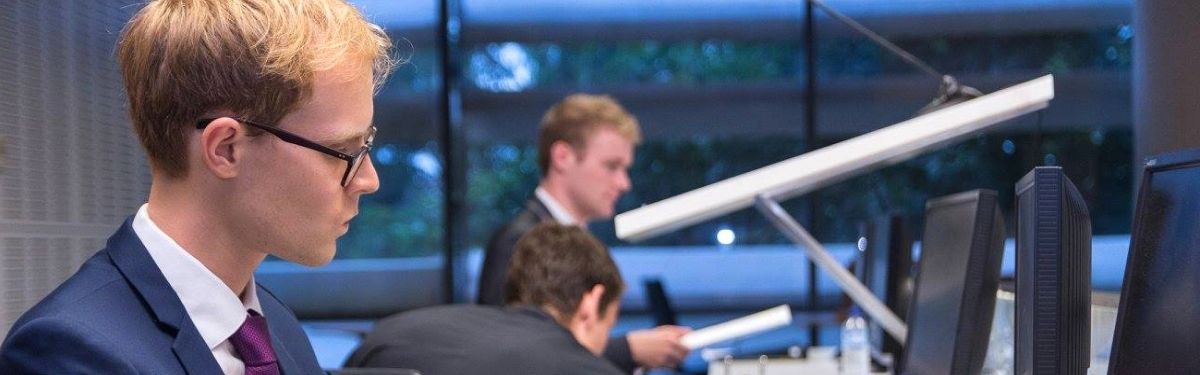 Bachelor of Laws student wins prestigious Wentworth Medal - The ...