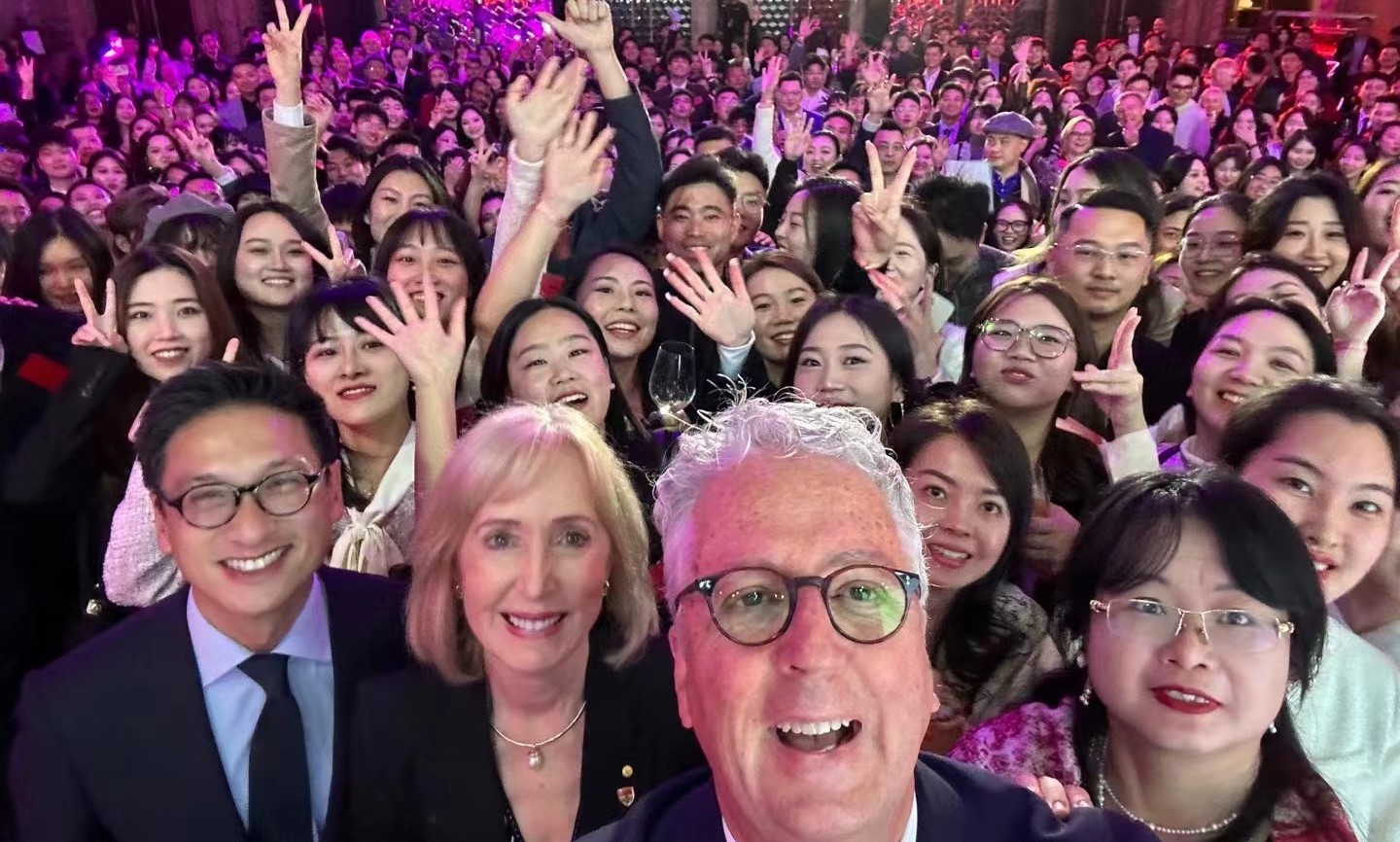 Vice-Chancellor returns to China - The University of Sydney