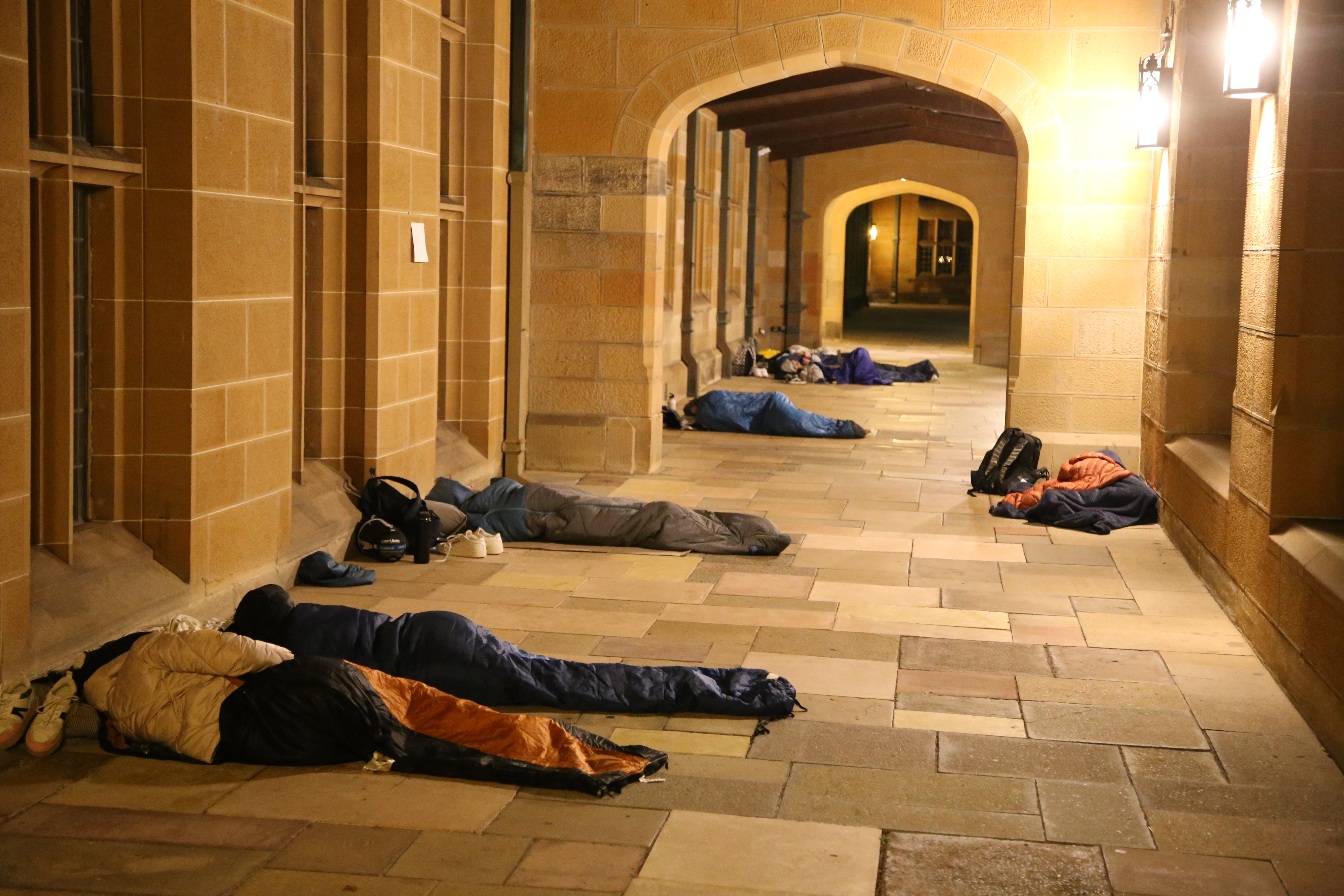 Students ‘sleep rough’ in the Quad to raise awareness of homelessness ...