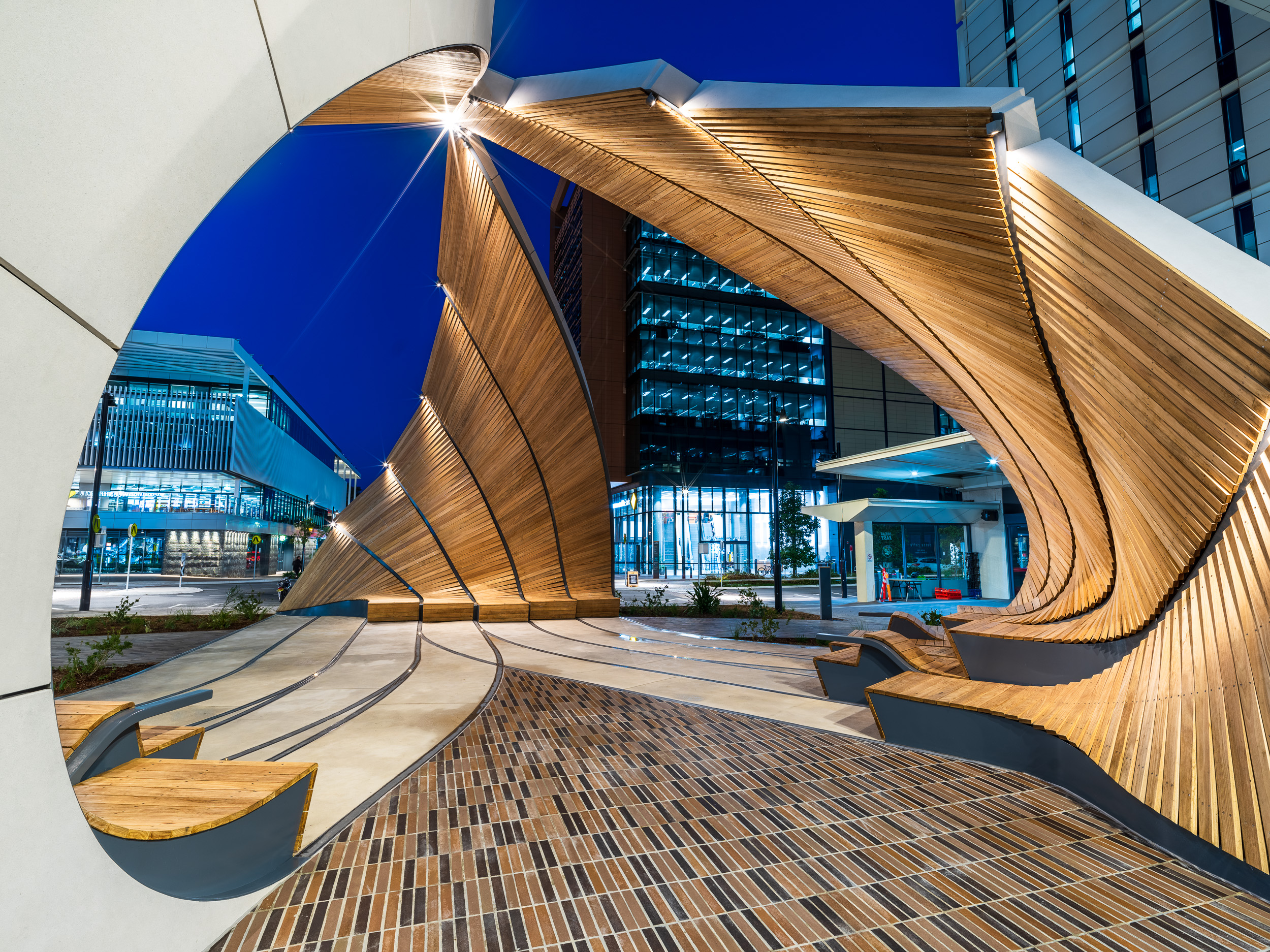 Blurring the boundaries between art and architecture - The University ...