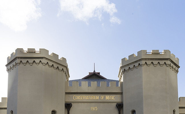 George Henderson Scholarship: Opening doors to international ...
