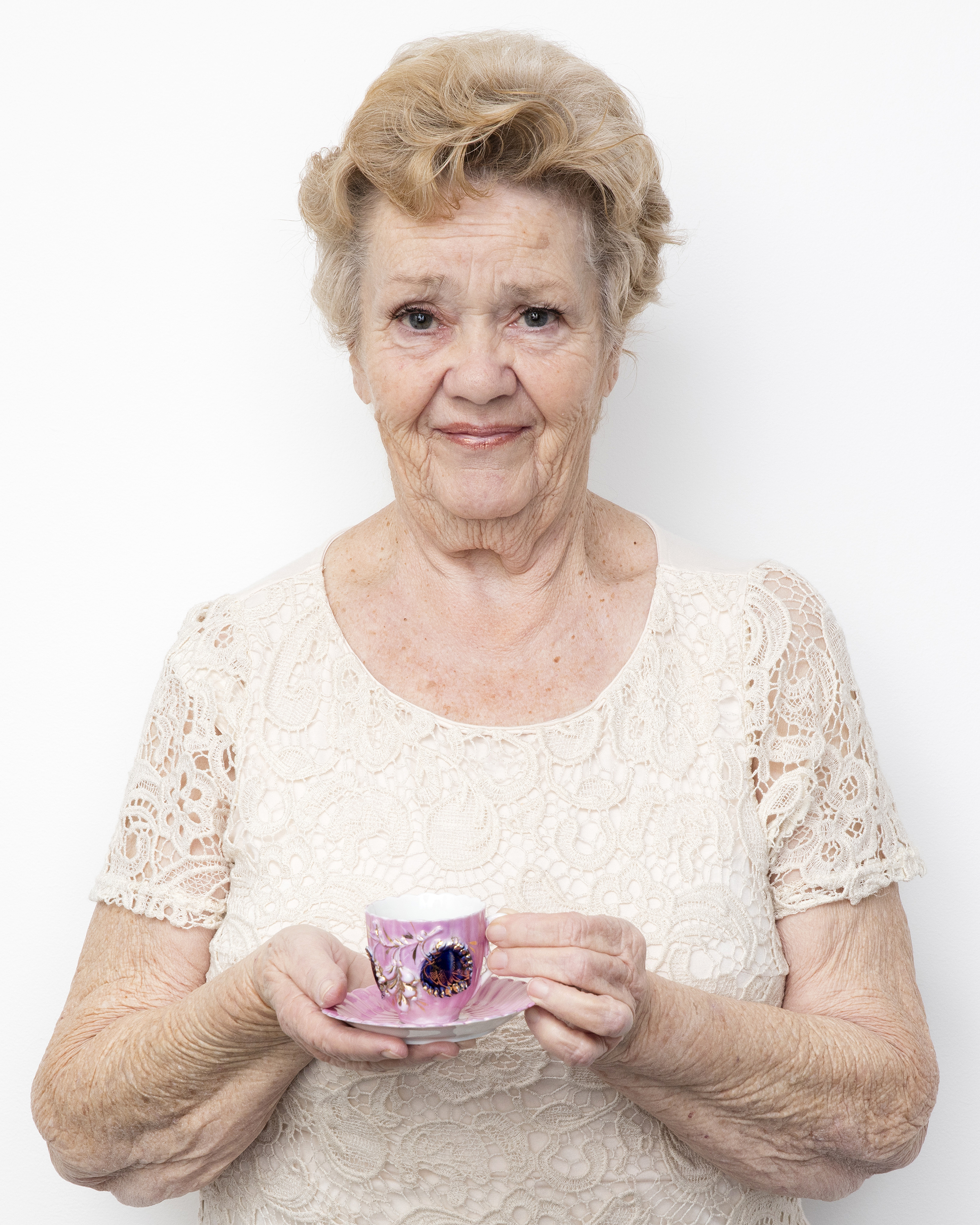 Reflecting on emotions of the past at new Wollongong exhibition - The ...